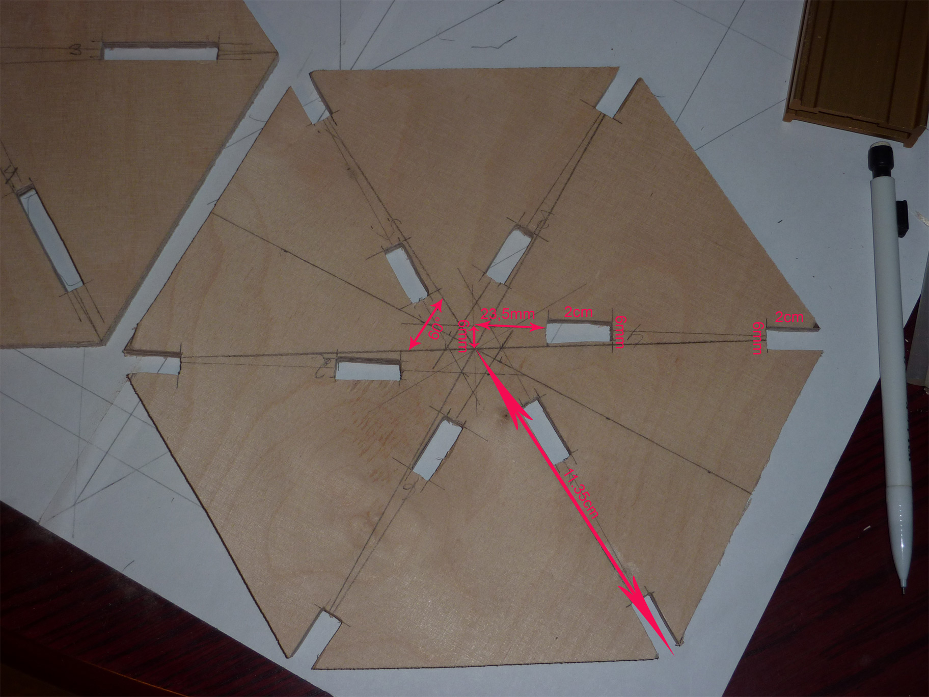 Miten rakennat Sampo Kristallilaitteen | reuel.name